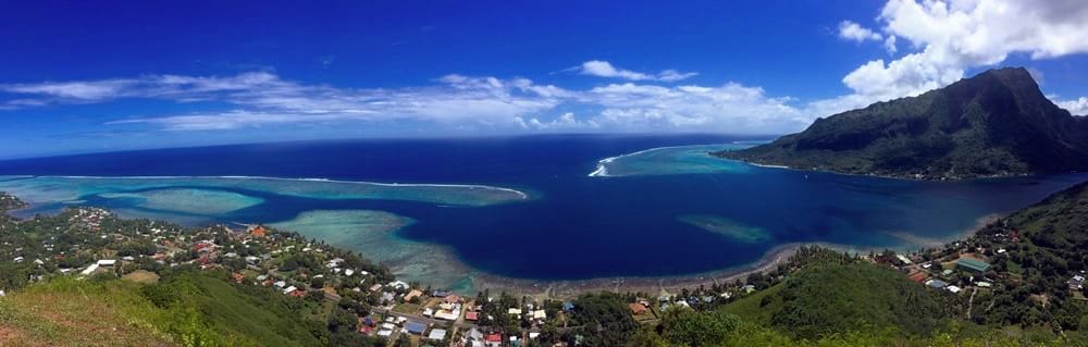 Moorea - The magic mountain